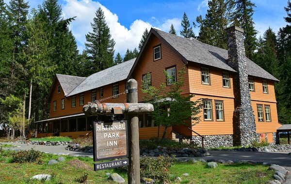 National Park Inn - Mount Rainier, WA