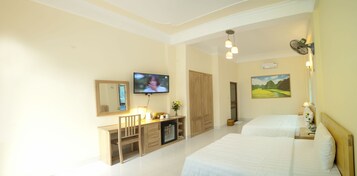 Minibar, secretária, secretária adequada para computadores portáteis 