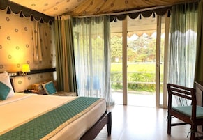 Tenda Premier | Roupa de cama fornecida 