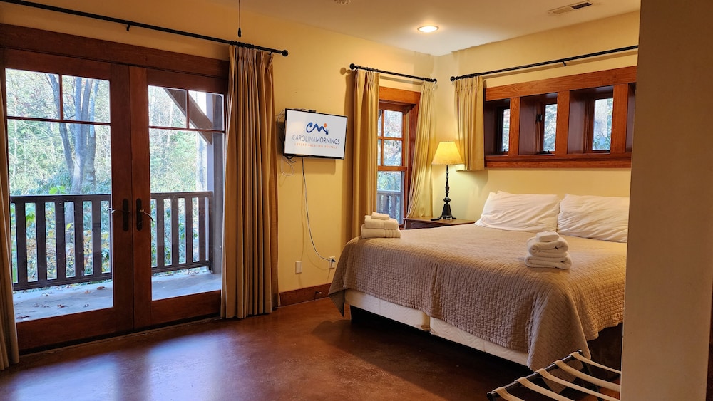 Wren's Den - 1 Br Cabin - Blue Ridge Mountains