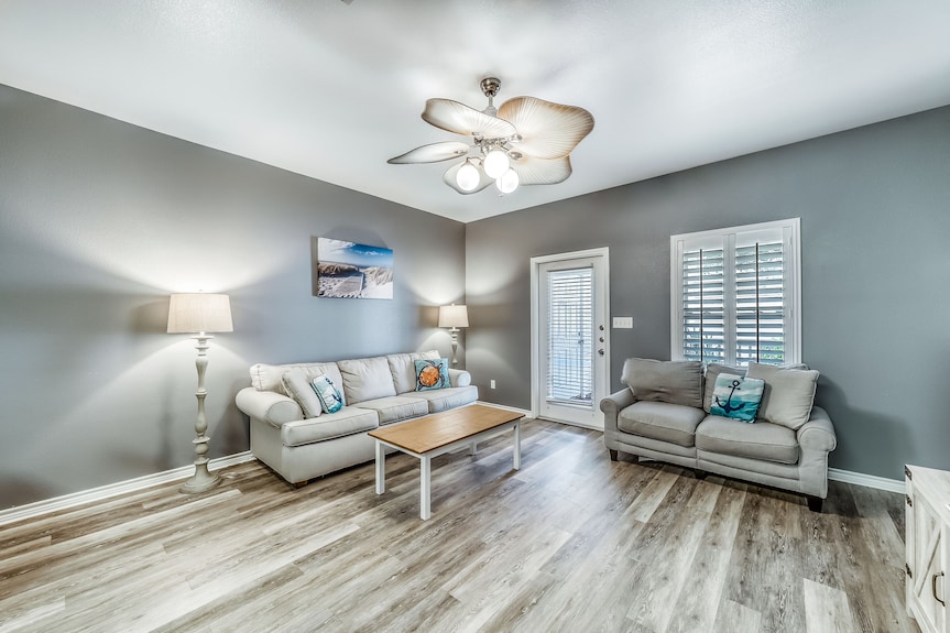 Dog-friendly Townhome Complete With Pool - North Padre Island, TX