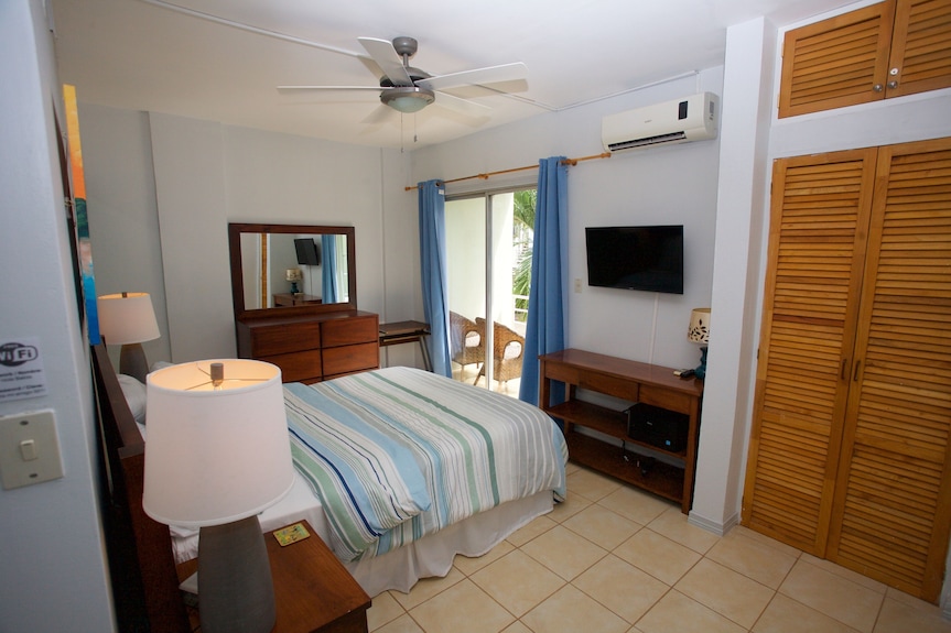 Todo Sobre La Ubicación! Perfecto, Bien Equipado Condo 300 Metros De La Playa, 2 Piscinas - Guanacaste Province