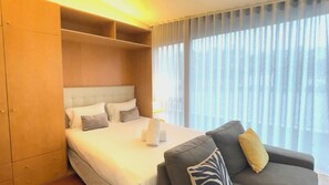 Estúdio premium, vista para o rio | Cortinas blackout, quartos à prova de som, ferros/tábuas de passar roupa