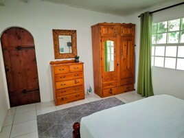Casa de Campo, várias camas, cozinha | 1 quarto, com mobília individualizada, secretária