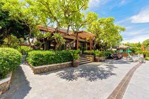 Fachada da propriedade