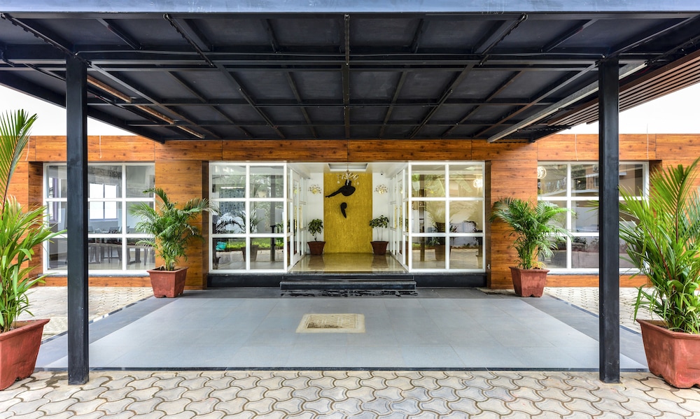 Hotel Golden Plateau - Goa