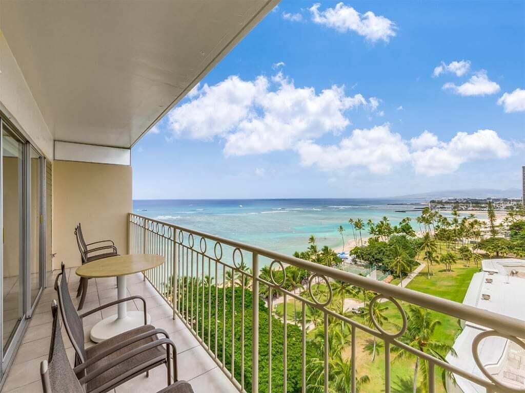 Oahu Vacation Rentals: Oahu Condos, Oceanfront Homes, Beach Villas