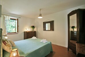 Apartamento, 2 quartos (ROSMARINO) | 2 quartos, ferro/tábua de engomar, berço de viagem, Wi-fi grátis 
