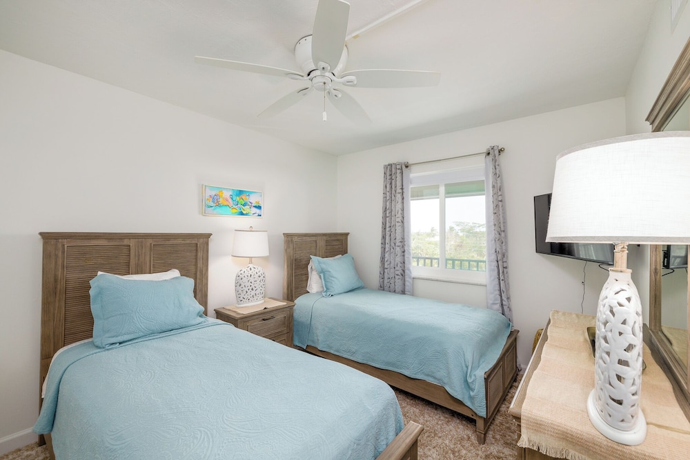 Beachy Comfort Elegance - Blind Pass Beach, Sanibel