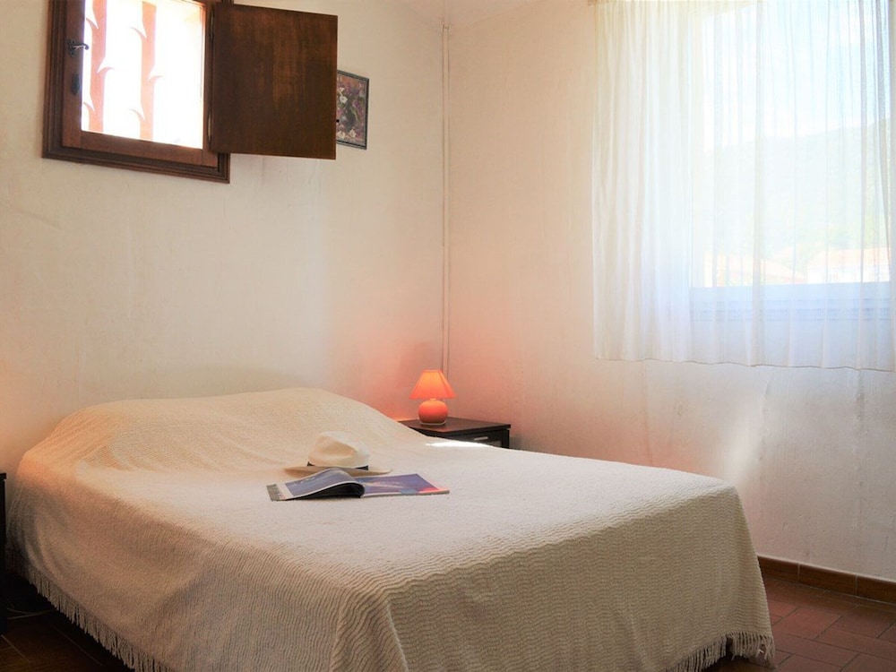 Appartement 2 Pièces Avec Mezzanine Et Parking, Proche Plage - Le Lavandou - Le Lavandou