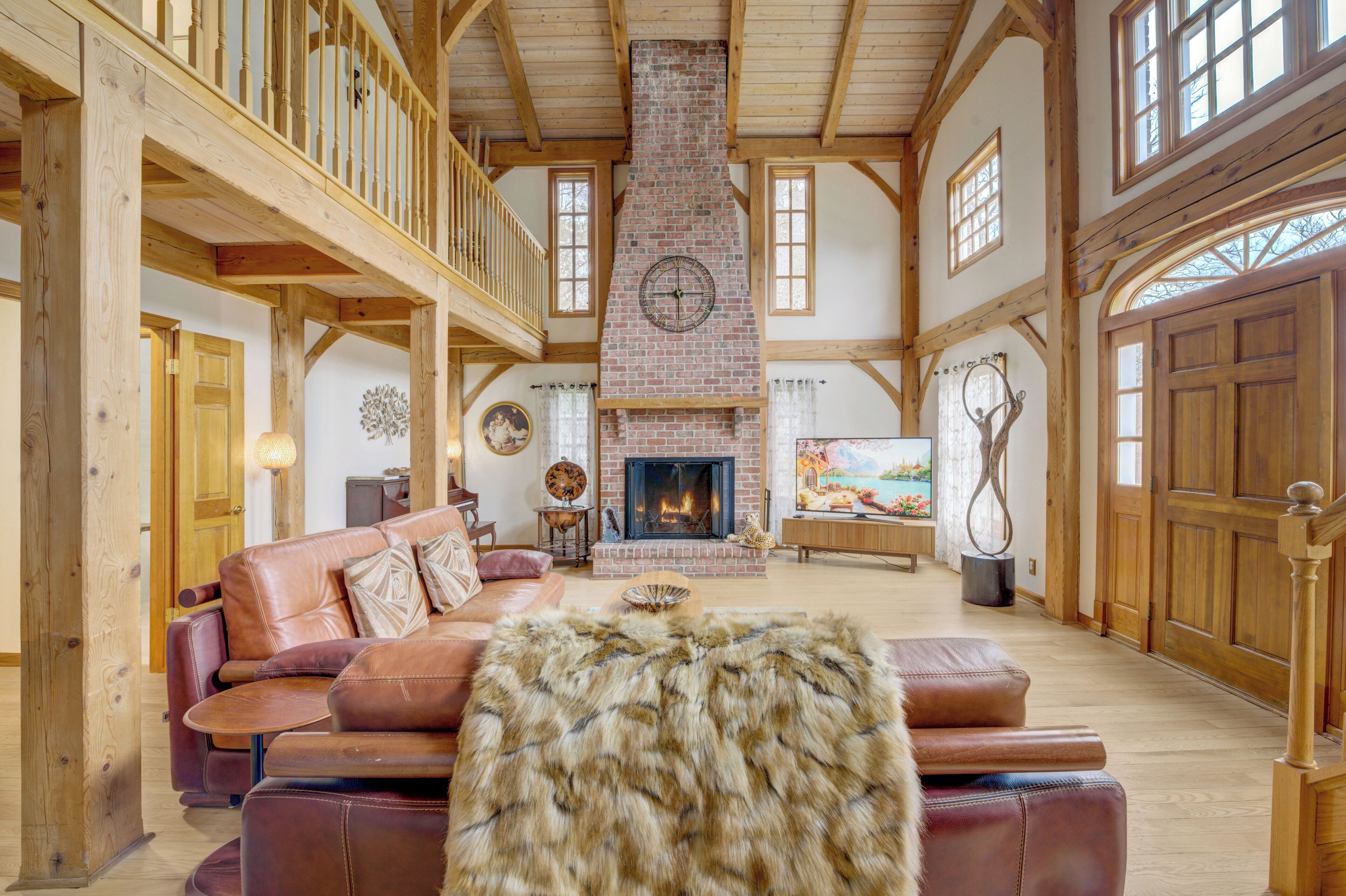 Exclusive In-town Red House W Terrace And Backyard - Princeton, NJ