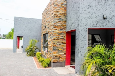 The New Mall Guest House