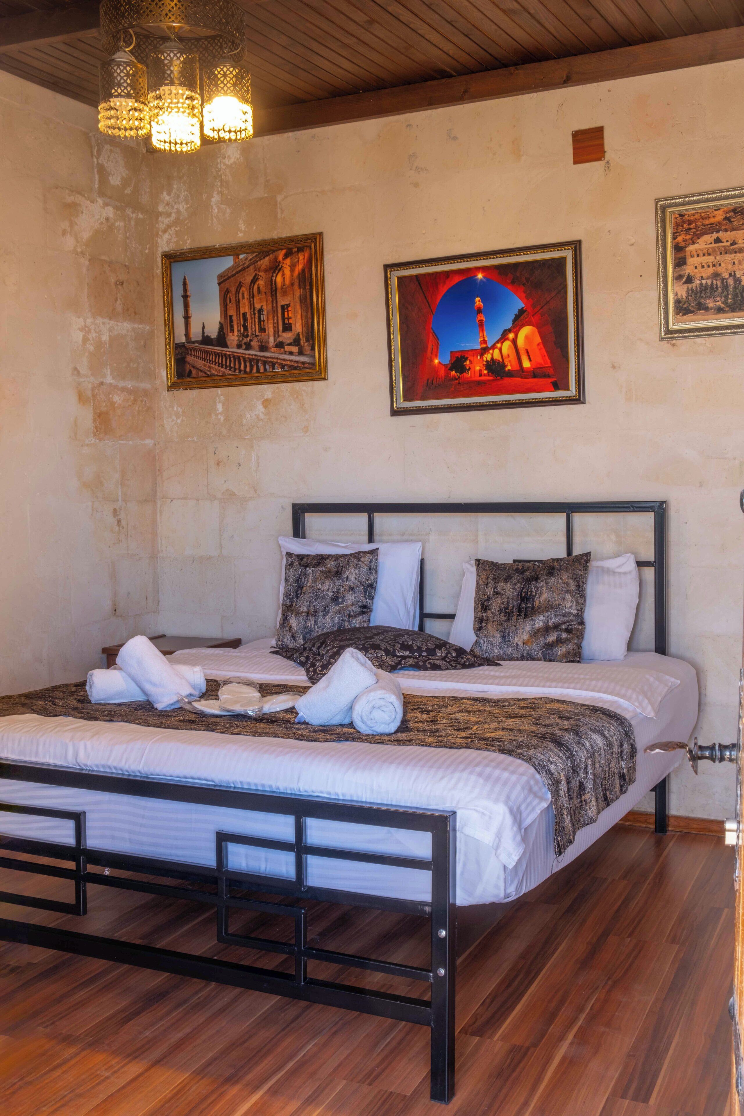 Secretária adequada para computadores portáteis, Wi-fi grátis 