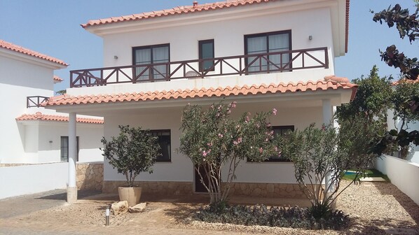Luxury Villa With Private Pool In Santa Maria With Panoramic Sea Views ...