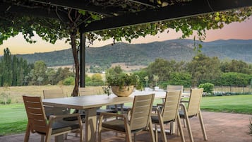 Quarto (Harrowfield Homestead) | Terraço/pátio interior