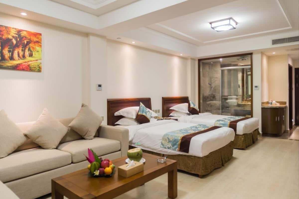 Quarto Deluxe | Cofre no quarto, secretária, cortinas/cortinados opacos, Wi-fi grátis