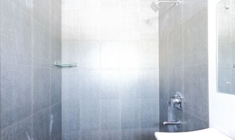 Quarto luxo | Chuveiro