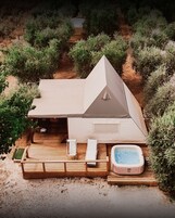 Glamping Eco-suite con colazione e vasca idromassaggio esclusiva | 1 quarto, roupa de alta qualidade, com mobília individualizada