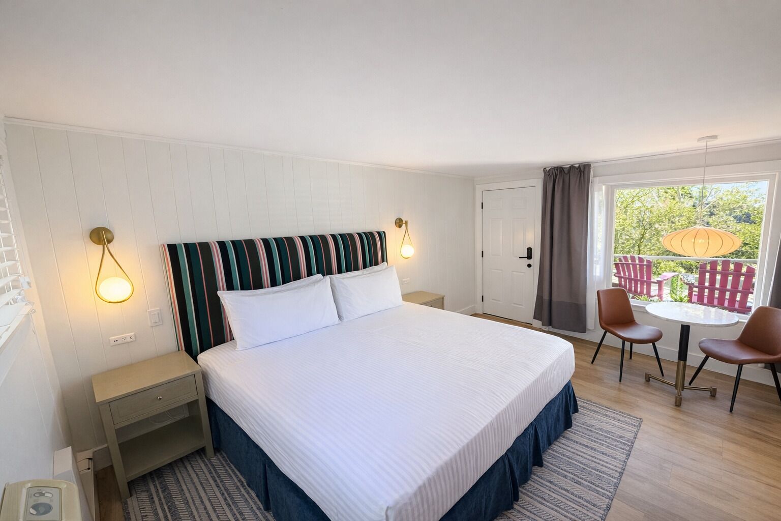 Quarto Standard, 1 cama king-size | Roupa hipoalergénica, camas de colchão pillowtop, minibar 