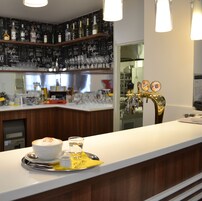 Bar (no alojamento)