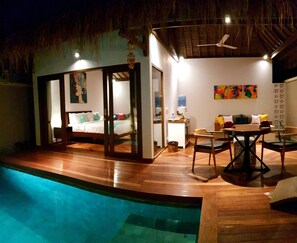 Vila superluxo, 1 quarto | Vista da sacada