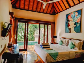 Vila superluxo, 1 quarto | Frigobar, cofres nos quartos, escrivaninha