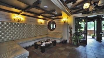 Entrada (vista interior)