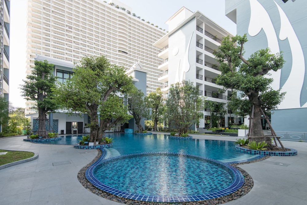 Bay Beach Resort - Jomtien