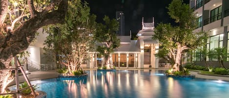 Piscina exterior
