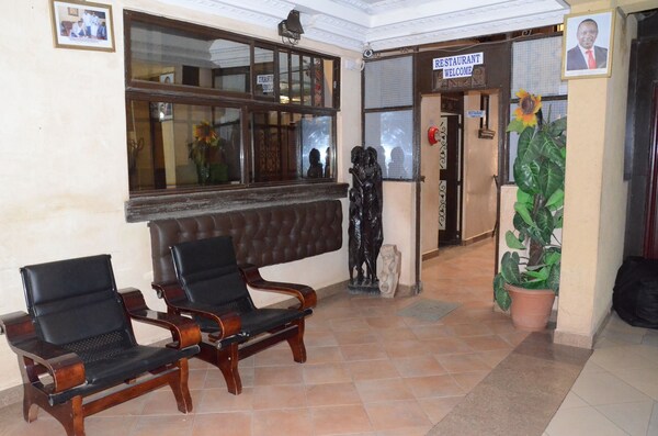 Stedmak Suites - Nairobi