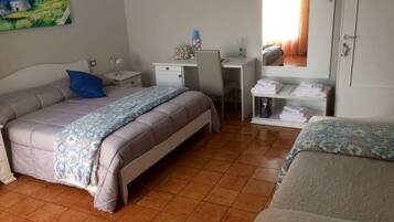 Roupa de alta qualidade, secretária, Wi-fi grátis