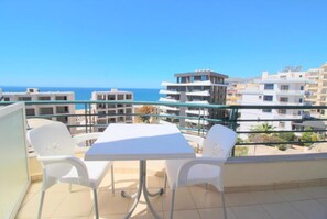 Apartamento, vista para o mar | Sacada