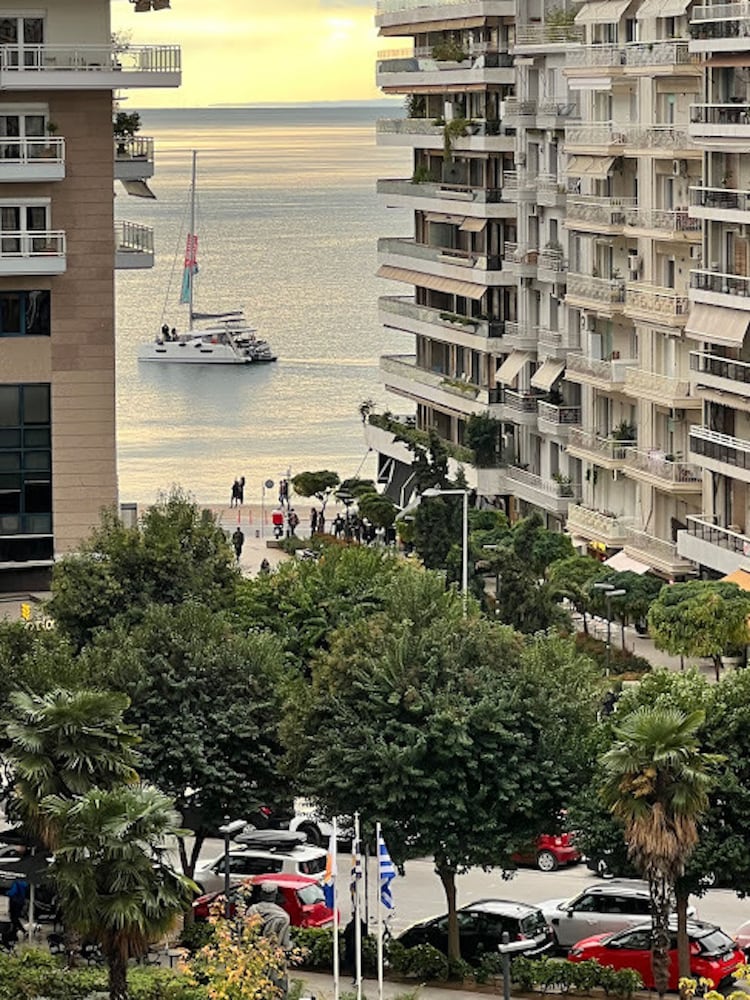 Superior One Luxury Apartments - Salónica