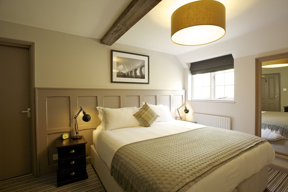 Bourne Valley Inn - Cotswolds
