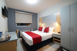 Quarto casal | Escrivaninha, espaço de trabalho para notebook