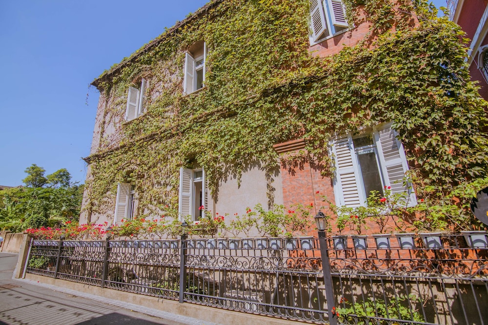 Xiamen Blossom Resort