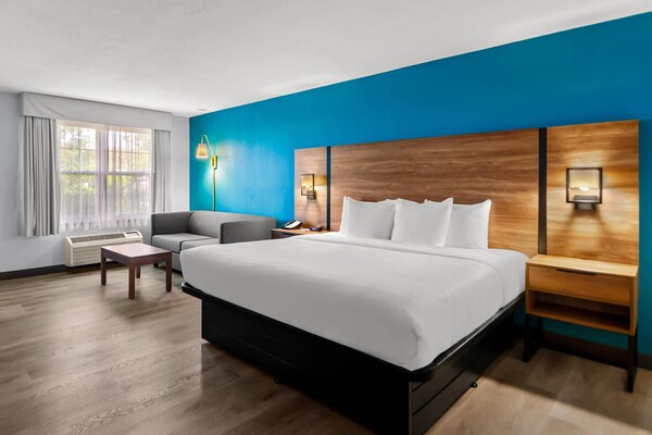 Clarion Inn Falls Church - Arlington - Fairfax