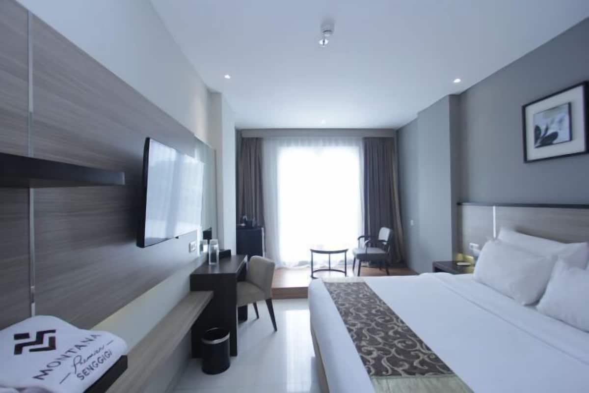 Cofres nos quartos, escrivaninha, cortinas blackout, Wi-Fi de cortesia