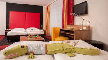 Family Room XL | Cofre no quarto, secretária, quartos insonorizados