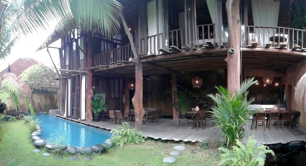 Rustic Hut In Seminyak Bali - Bali