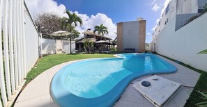 Piscina exterior 