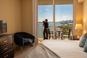 Apartamento Executivo, 1 quarto, vista para a baía | Ferro/tábua de engomar, camas desdobráveis 