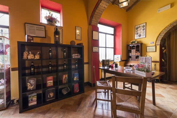 Wine Resort Colsereno - Tuscany