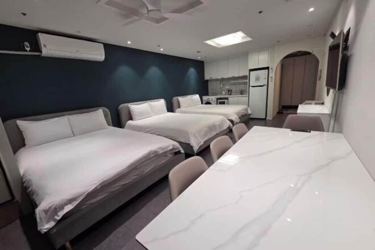 1 quarto, secretária, ferro/tábua de engomar, Wi-fi grátis