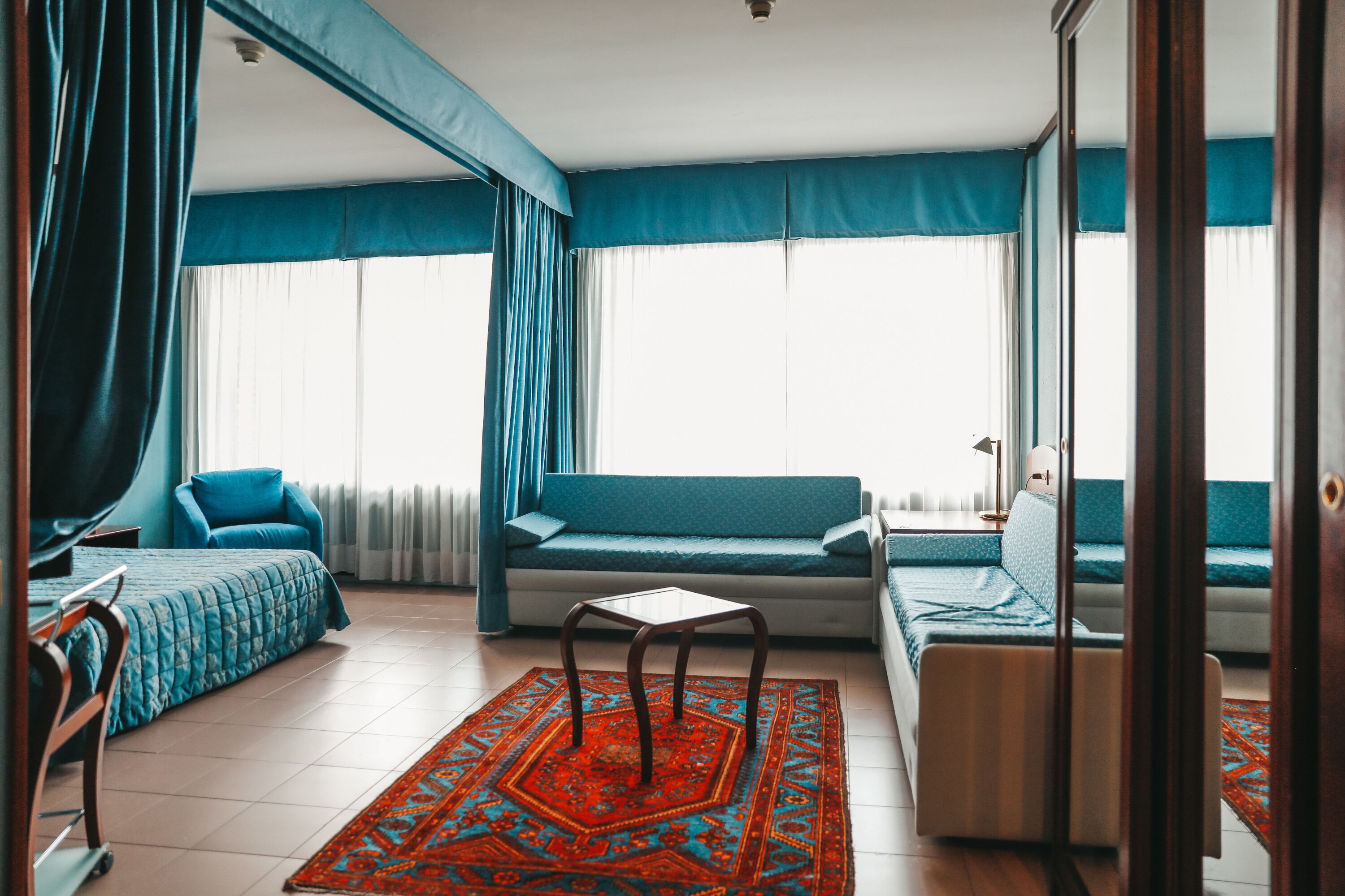 Suite-Estúdio Júnior, varanda | Minibar, cofre no quarto, secretária, quartos insonorizados 