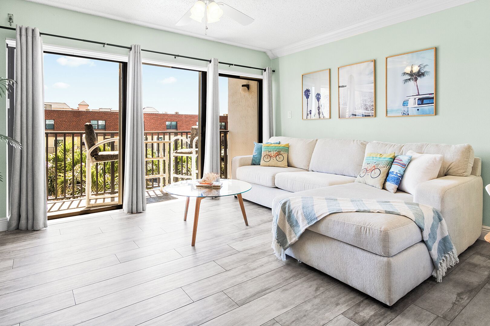 Perfect Family Getaway Steps From Cocoa Beach Pier With Oceanfront Heated Pool - Merritt Island, FL