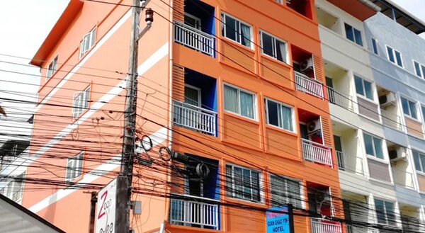 Guan Chao Yin Hotel - Patong Beach