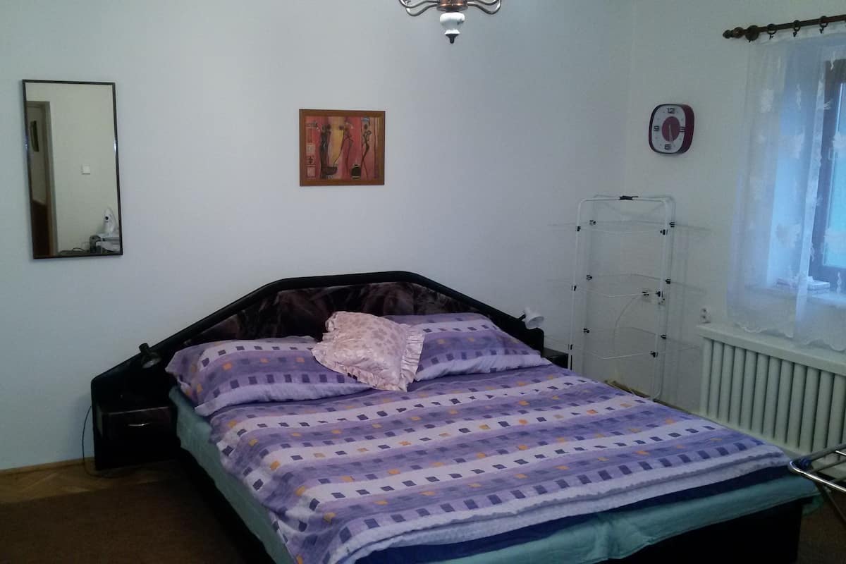 Suite Familiar, 3 quartos, varanda | 1 quarto, secretária, cortinas/cortinados opacos