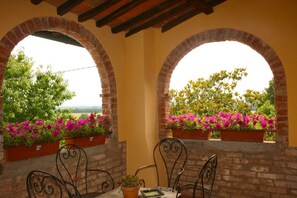 Villa, 2 quartos | Terraço/pátio interior