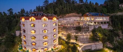 Fachada da propriedade